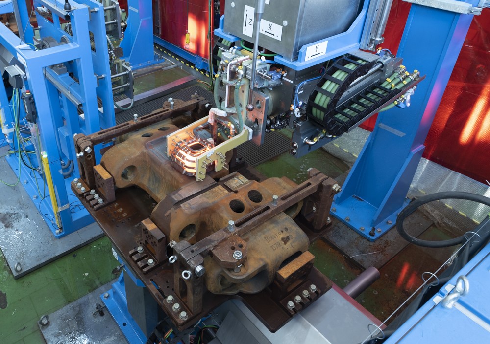 Customer case ITM Group-induction hardening track shoes